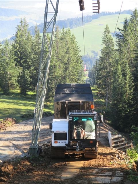 Crawler Carriers for Construction - Prinoth