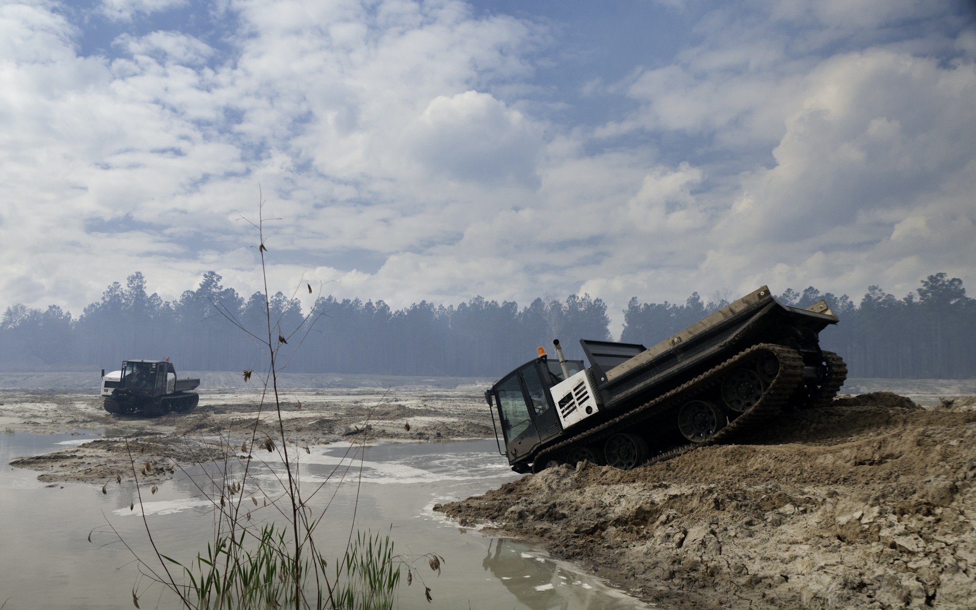 Crawler Carriers for Environmental Work - Prinoth