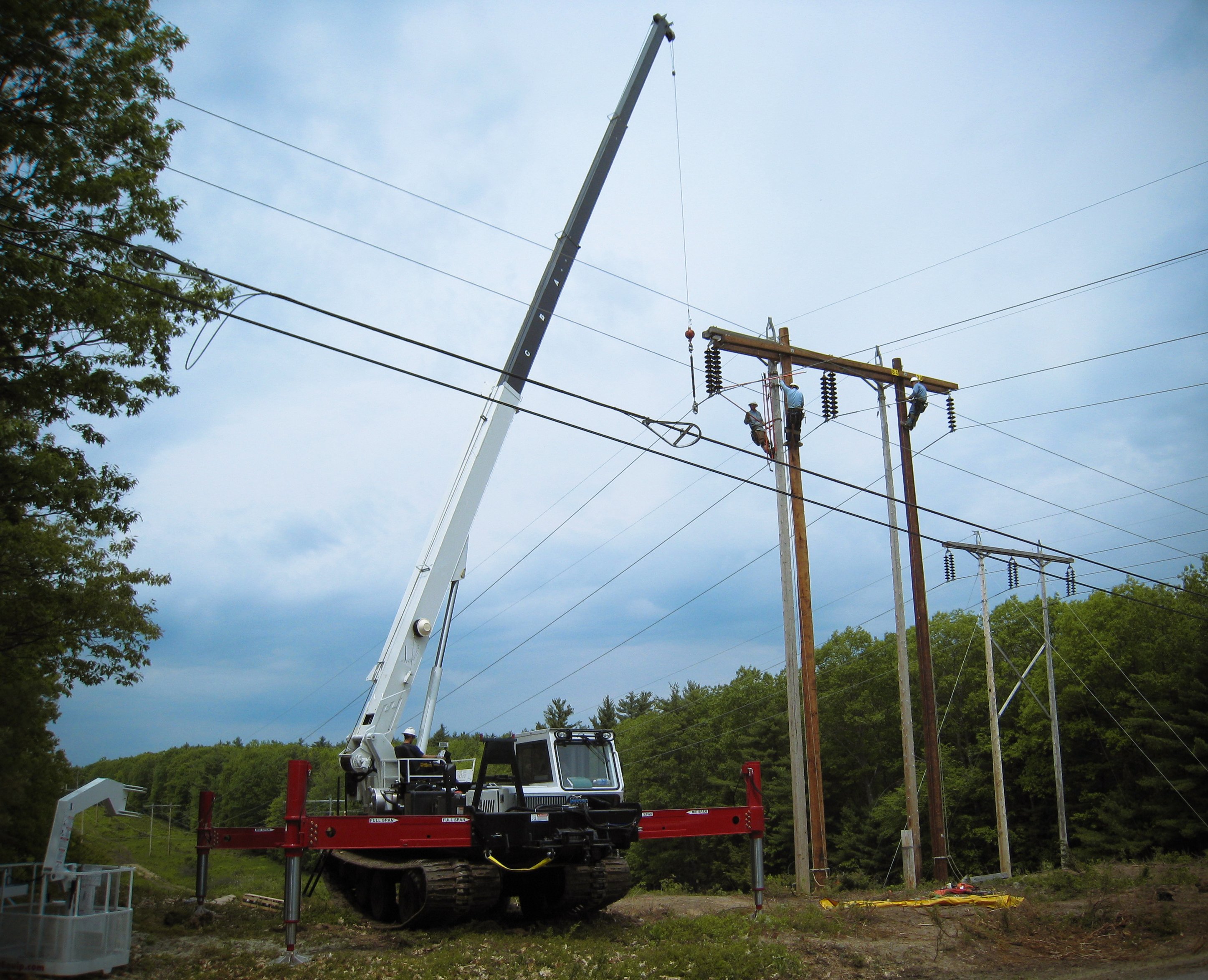 Panther Crawler Carriers - Power Electric - Prinoth