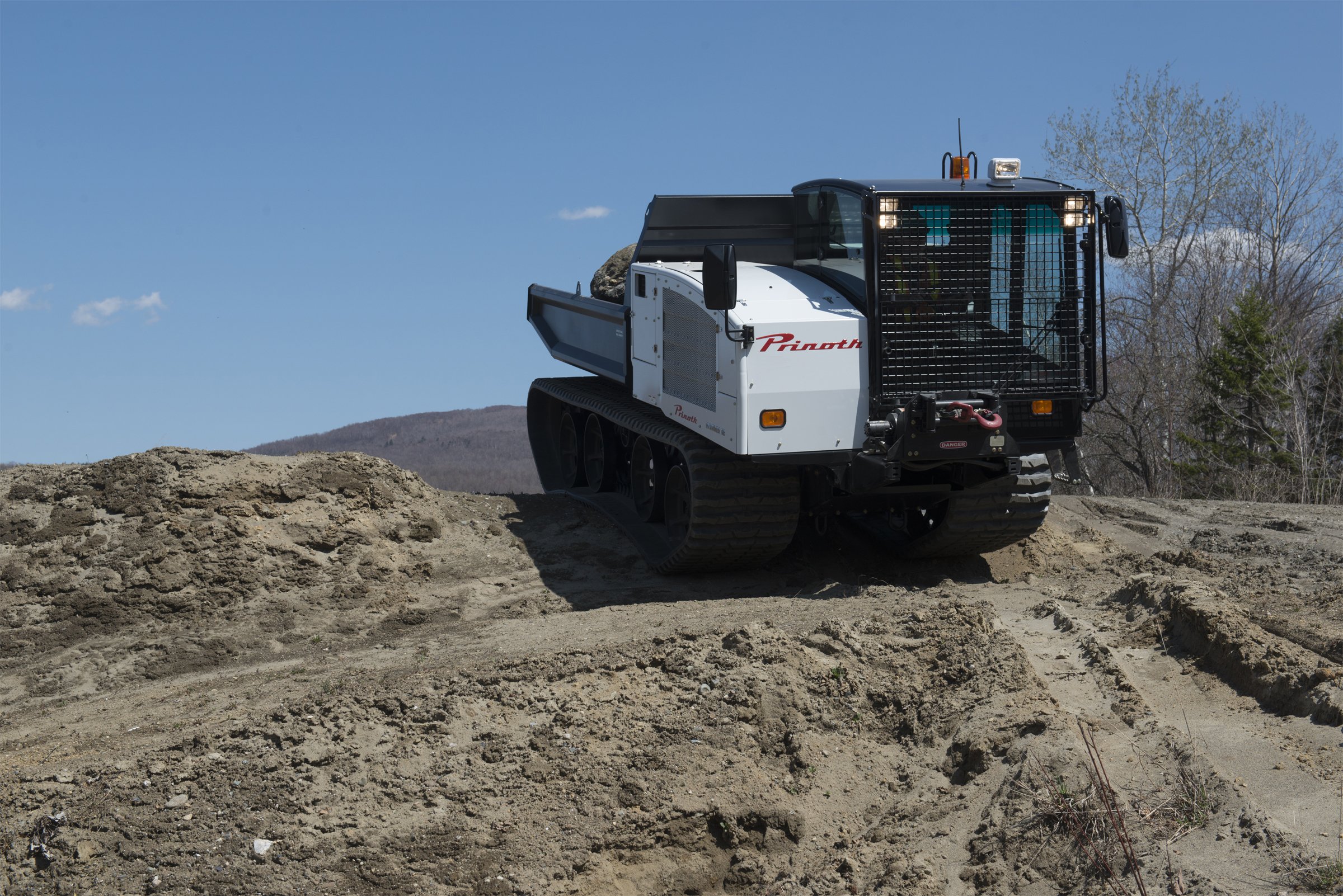 Panther T8 - Straight Body - Prinoth