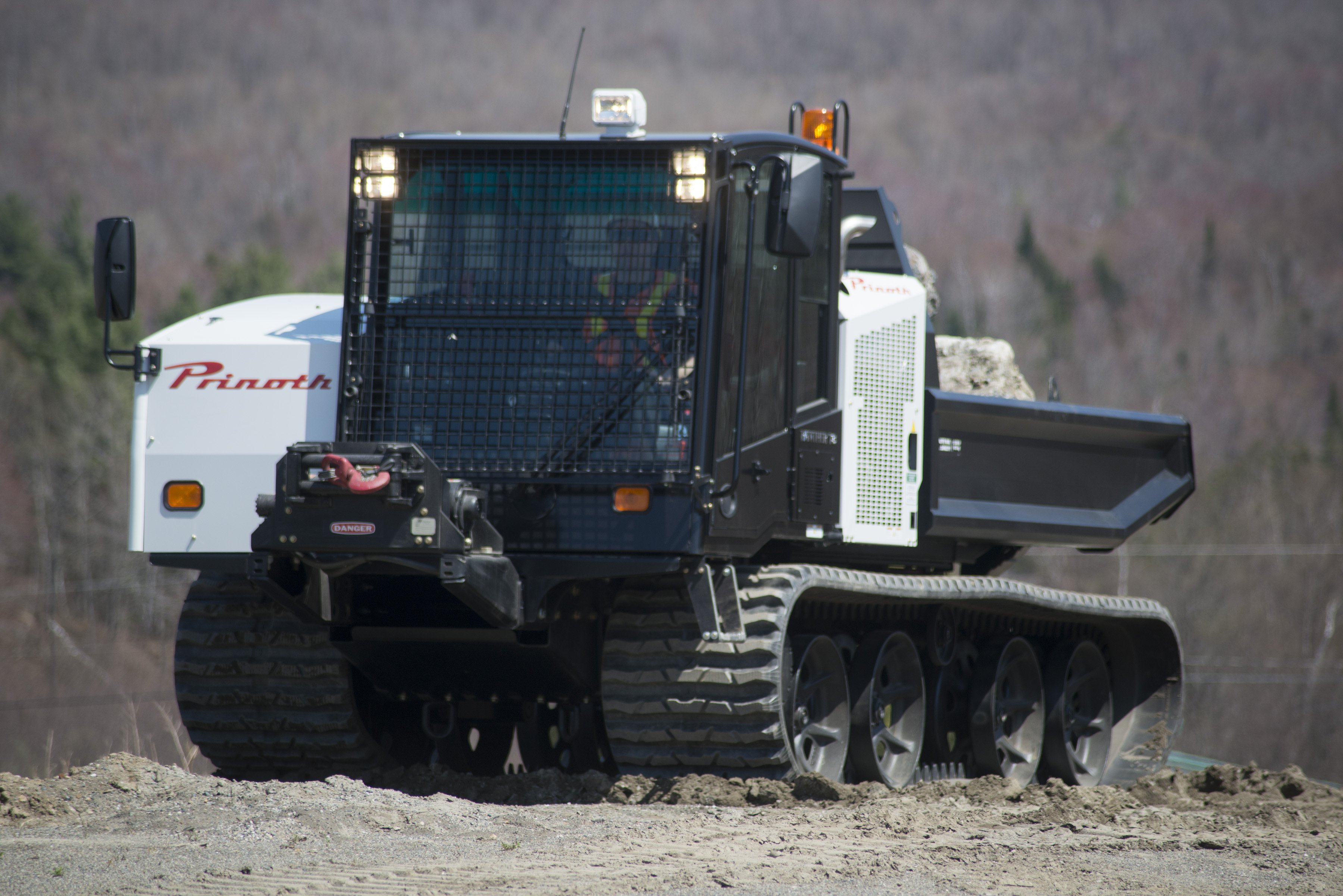 Panther T8 - Straight Body - Prinoth