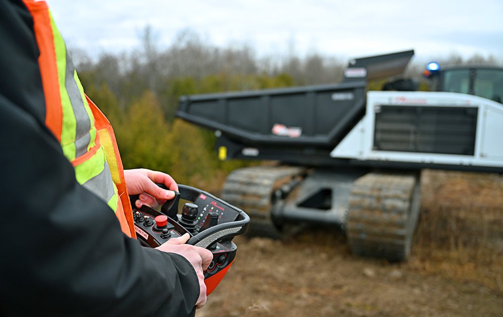 Remote - Controlled Crawler Carriers - Prinoth